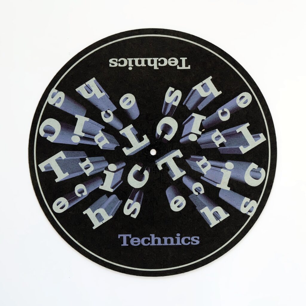 แผ่นรอง Technics Slipmat - weloveturntable